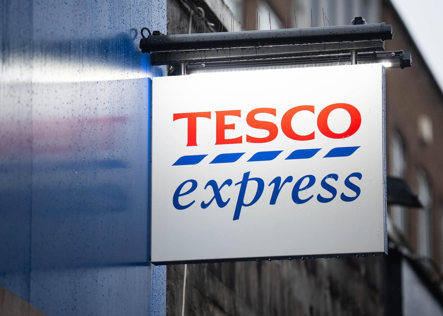 Consumer spending in spotlight as Tesco to update investors