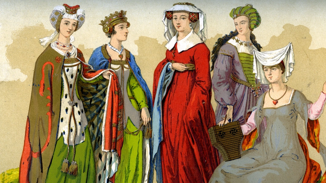 Daily life and roles of Tudor women