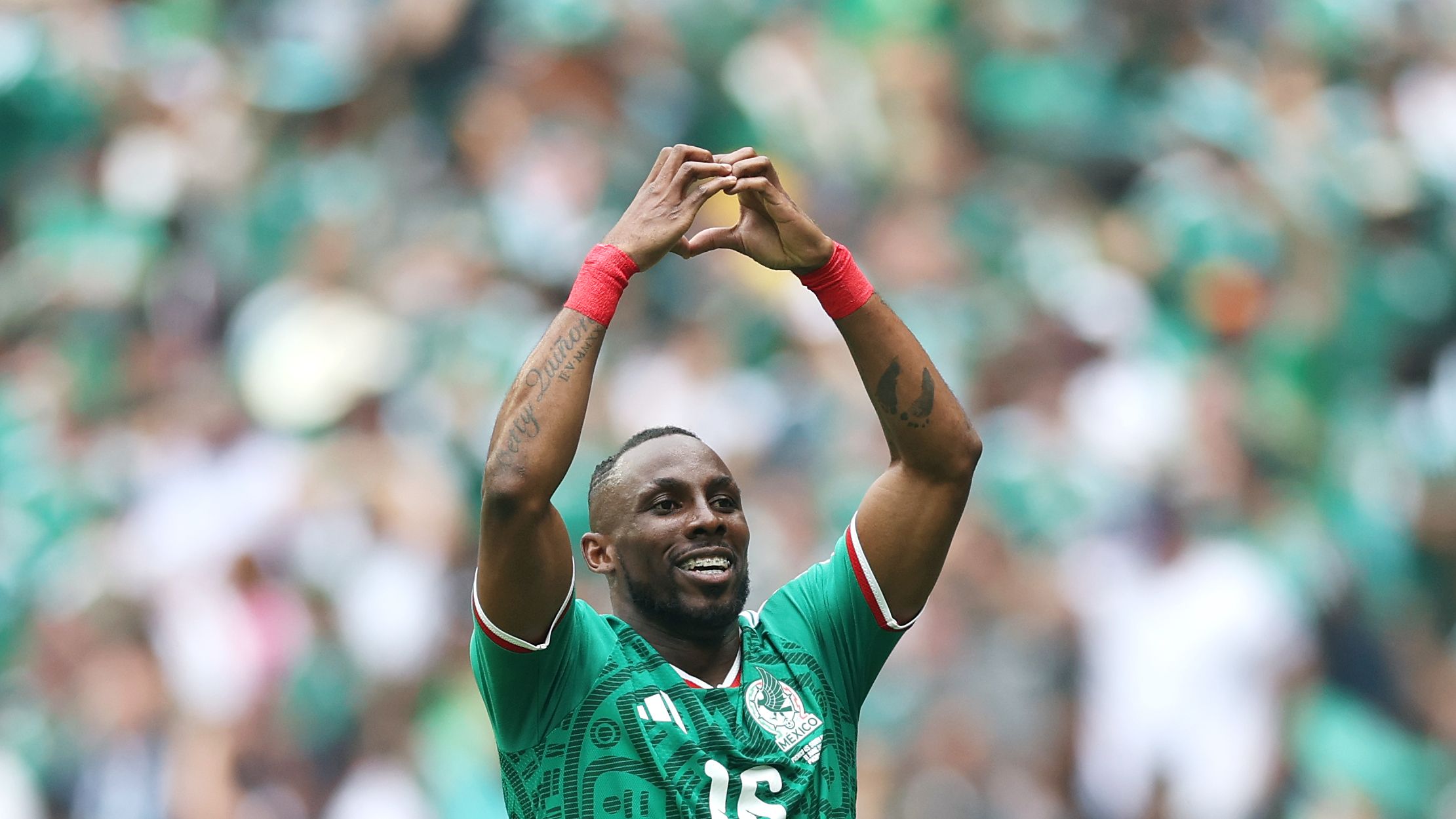 Grâce à son premier but en Coupe du monde, la star du championnat ...