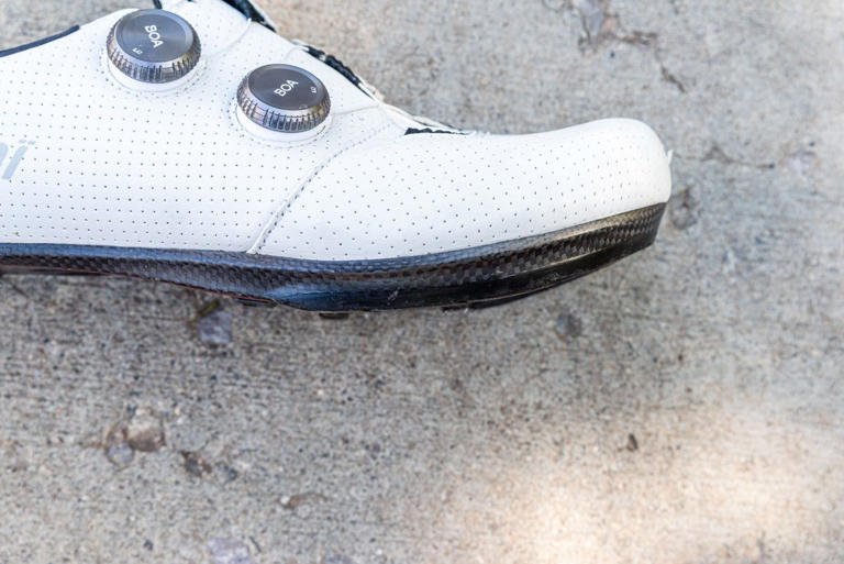 I tested Ekoi PW8 against Shimano, Look, Time, and Speedplay. It’s ...