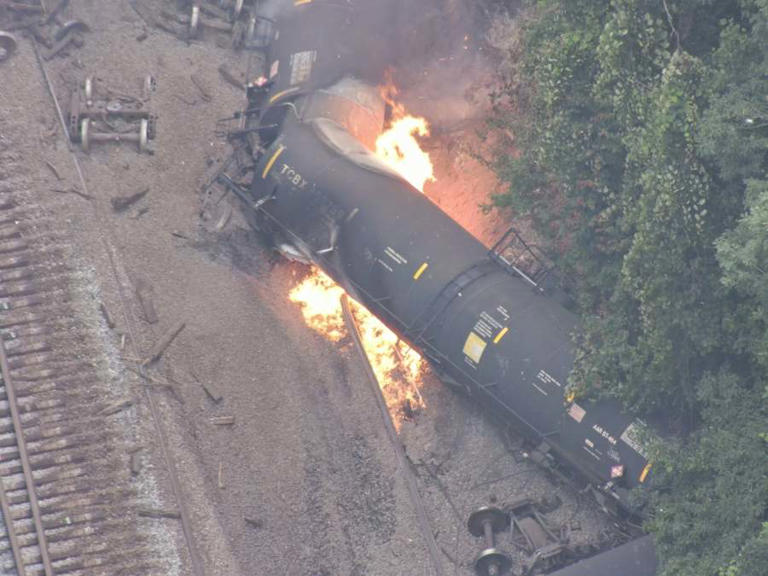 Train carrying ethanol derailed near Lancing in Morgan County