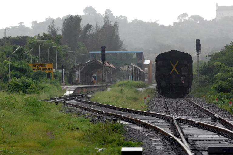 AI to monitor landslides, boulders and cattle on Konkan Railway