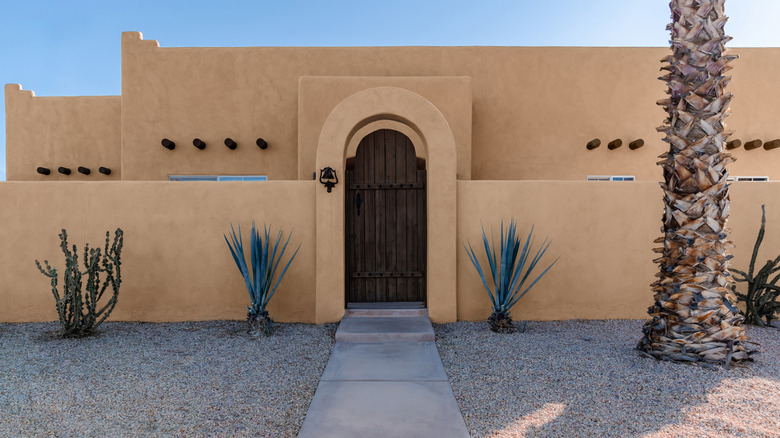 New Mexico popularized it: The stylish ceiling feature you need to know ...