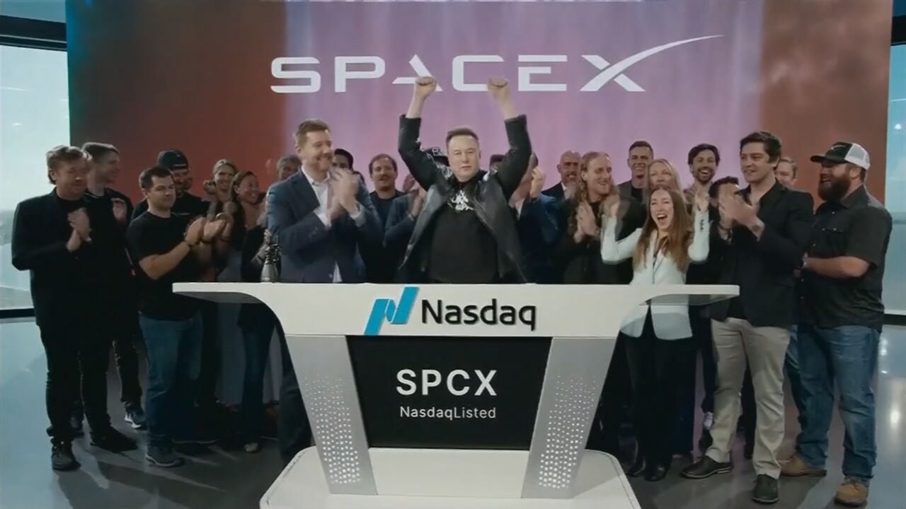 Elon Musk rings opening bell on SpaceX stock