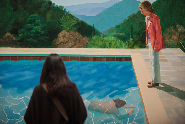 Murió David Hockney, la estrella del arte que convirtió las piscinas en ...