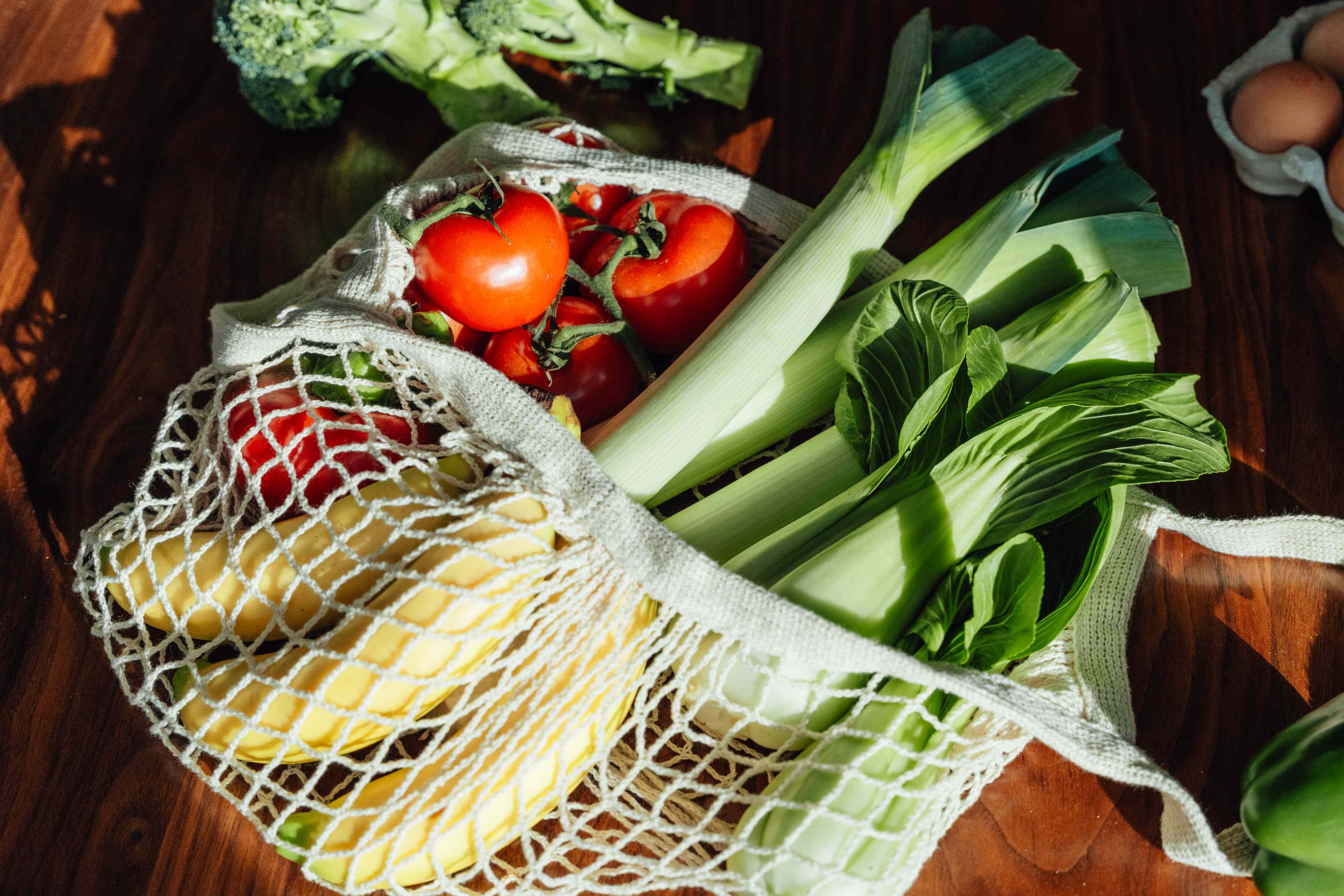 How eating prebiotic fiber regularly may boost your gut health, energy ...