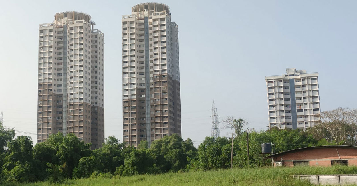 Chander Kunju towers demolition: HC denies interim stay as lowest ...