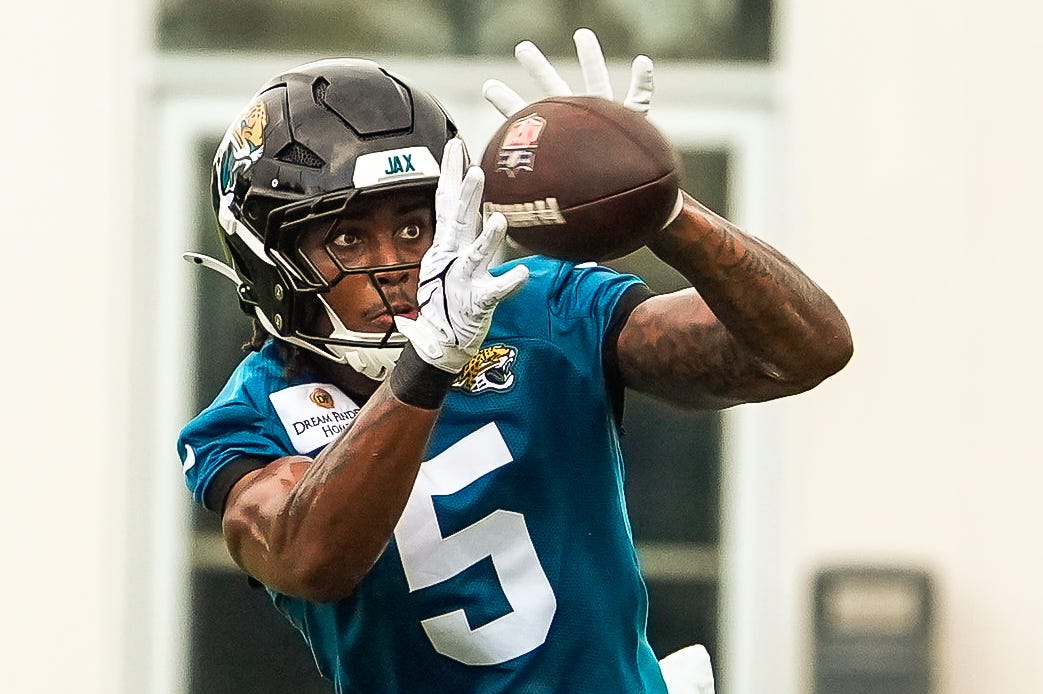 LeQuint Allen Jr. embraces team-first mentality with Jaguars