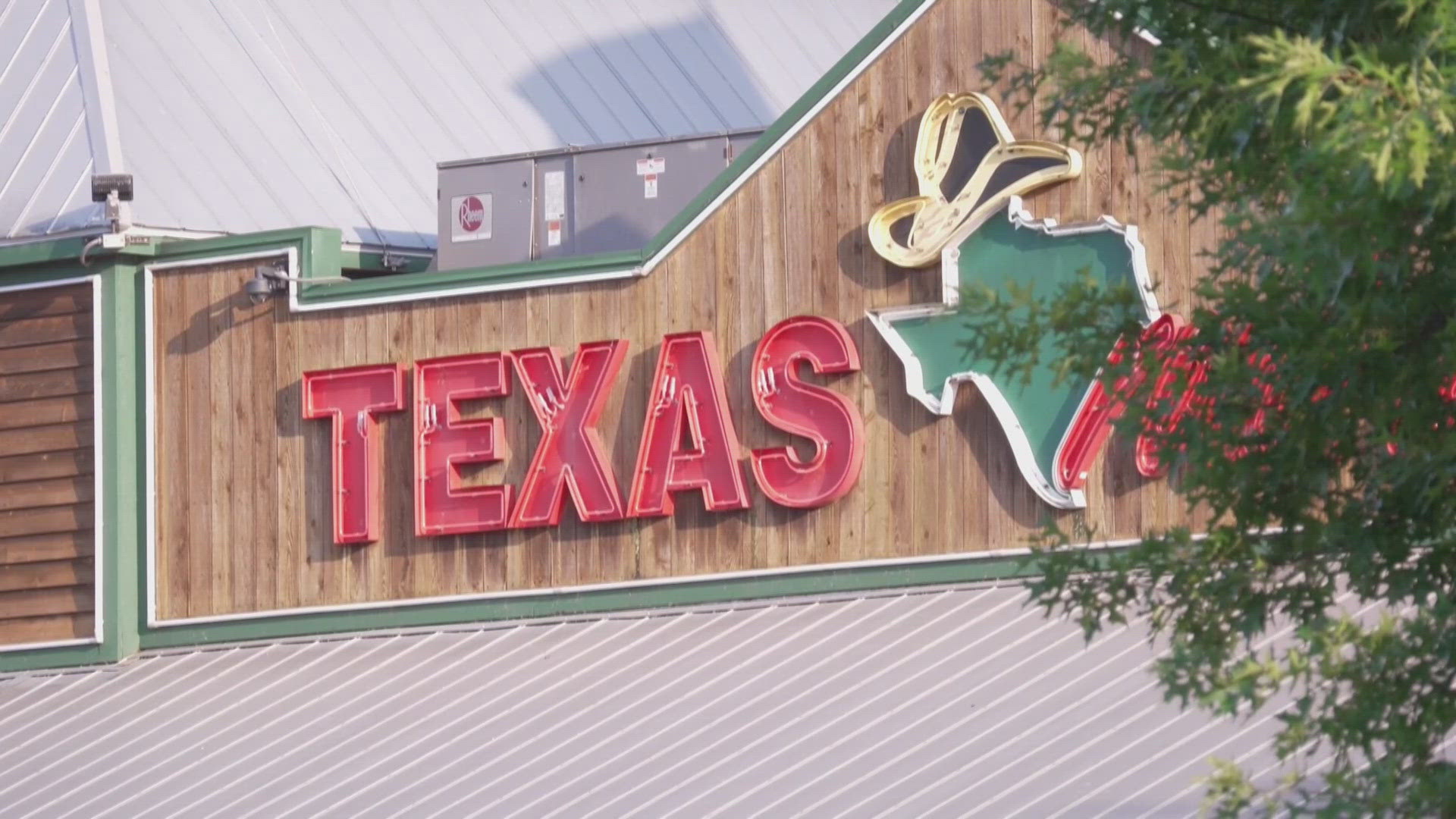 Arrest made in Texas Roadhouse dine-and-dash shooting