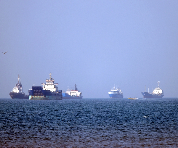 Dwindling fuel reserves raise energy market risks