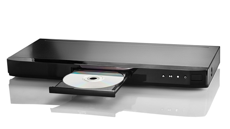 What are the differences between Blu-ray and DVDs?