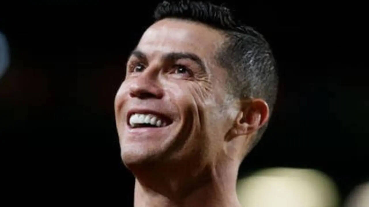 Cristiano Ronaldo sends bold message to critics as 2026 FIFA World Cup ...