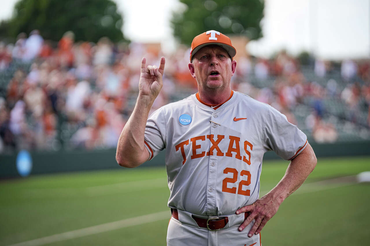Texas baseball: After leading three teams to Omaha, Jim Schlossnagle ...