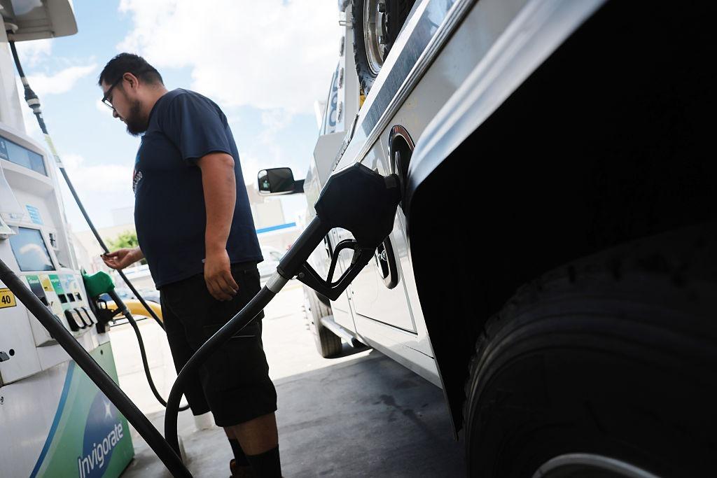 Cost of diesel now under 170p per litre as petrol and home heating oil ...