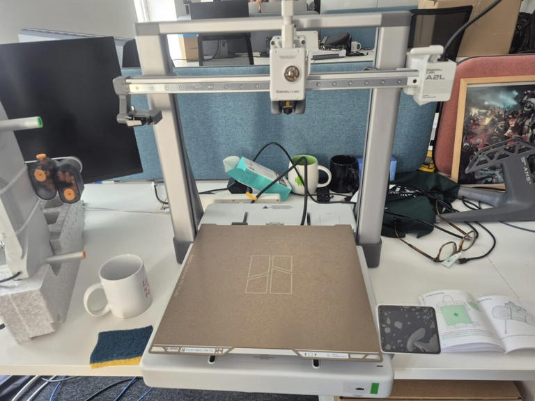 On a pris en main la Bambu Lab A2L, l’imprimante 3D grand format à 379 ...