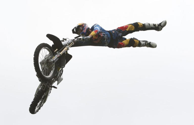 Motocross athlete Travis Pastrana says he’s doing stunt on White House ...