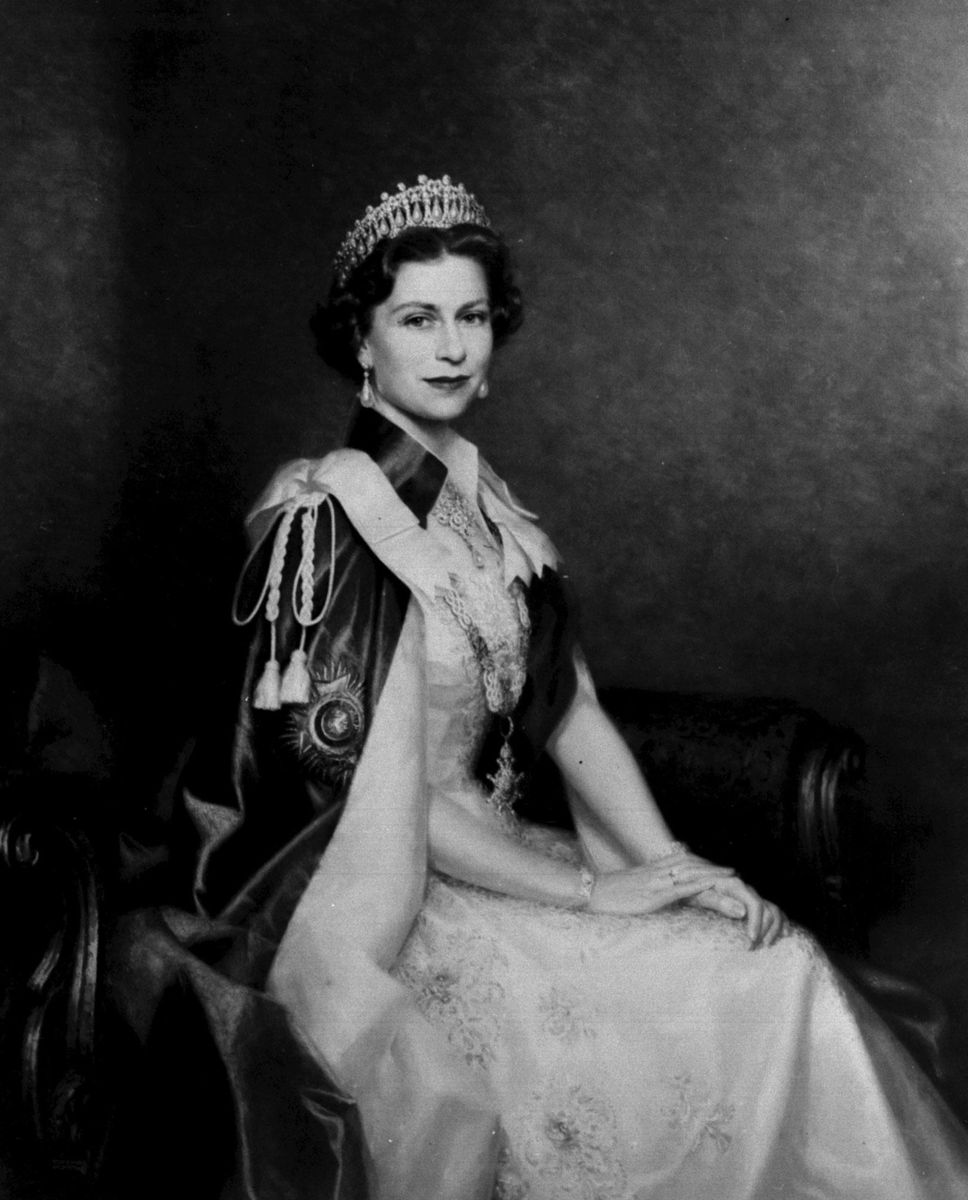 Kate Middleton's most memorable jewelry loans from Queen Elizabeth ...