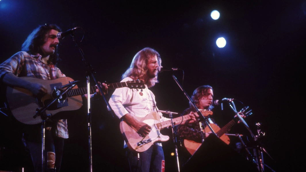 10 classic rock tracks enhanced by vinyl sound