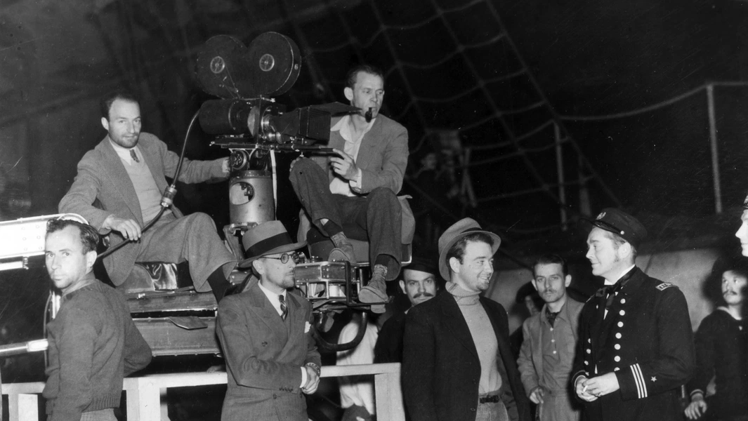 20 vintage photos and the stories behind them