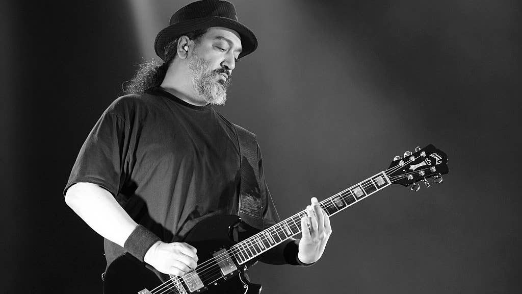 Kim Thayil's memoir 'A Screaming Life' explores Soundgarden's journey ...
