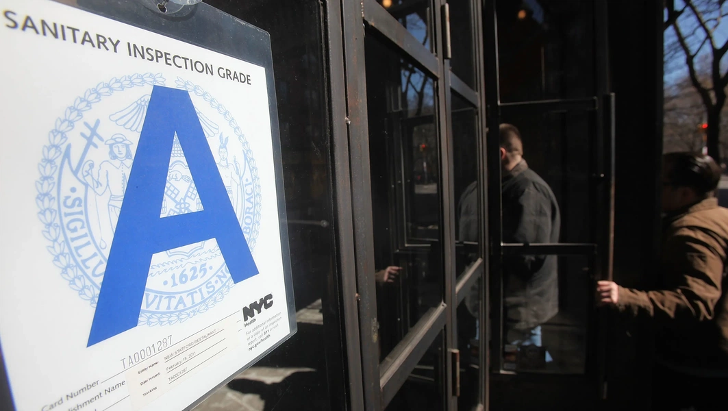 13 warning signs of unsafe concession stands