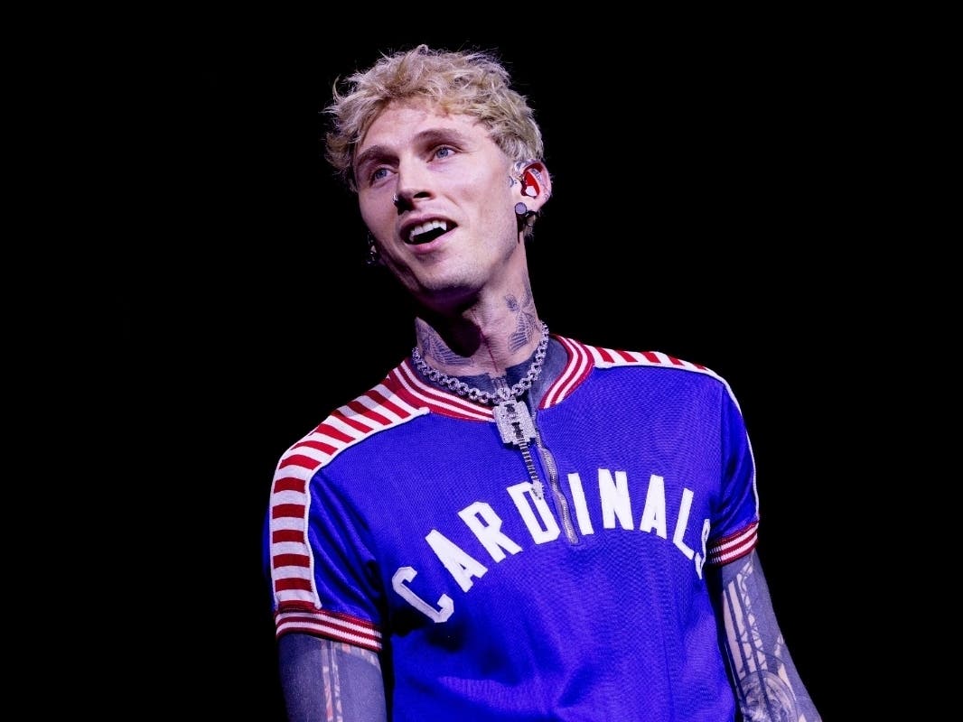 Rapper Machine Gun Kelly's rooftop flip at Middletown after-party ...