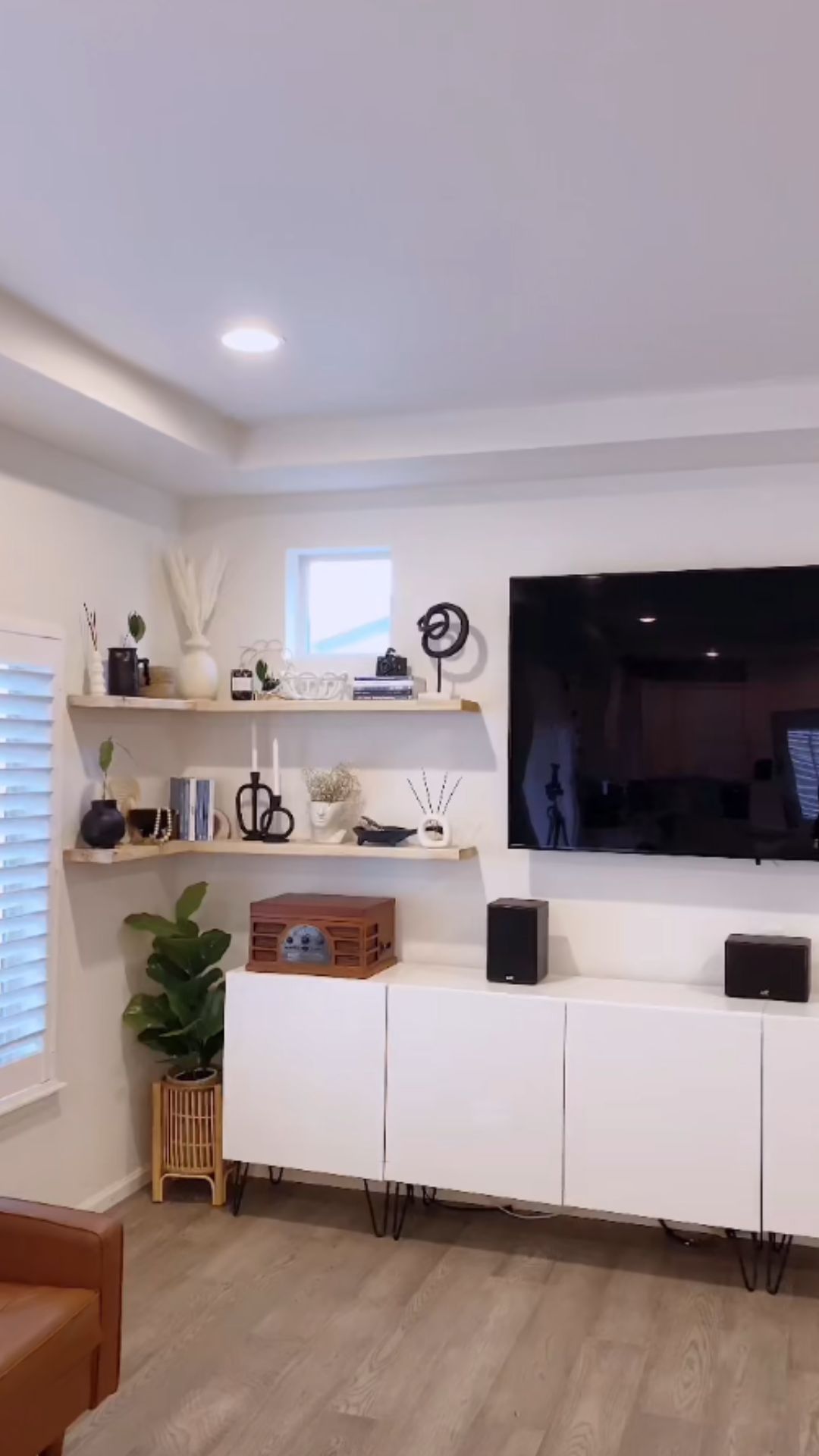 Transform your living room with WorthHP lamp shade adapter kit