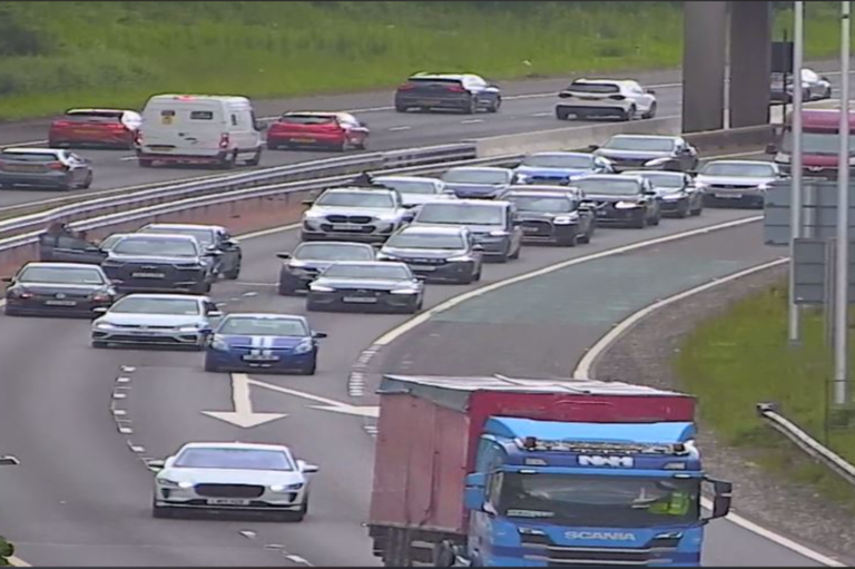 Edinburgh M8 drivers warned as 'multi-vehicle crash' triggers massive ...
