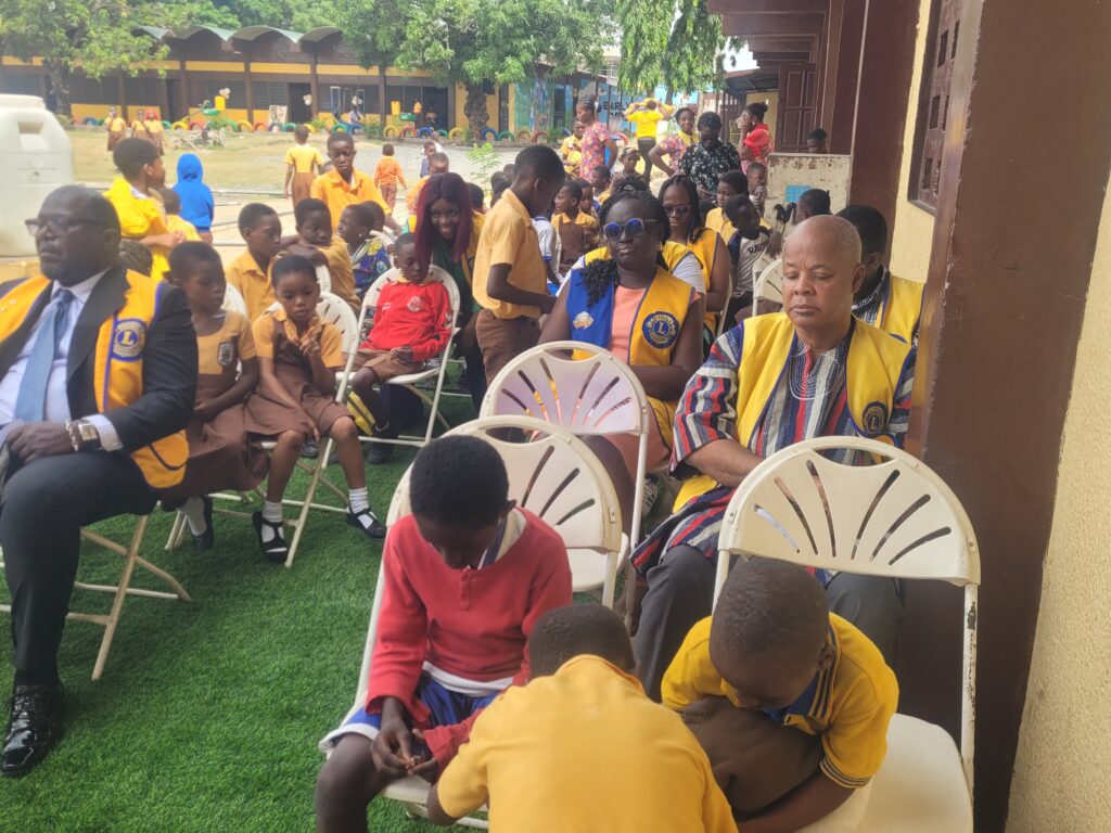 Tema Executive Lions Club refurbishes washroom facility