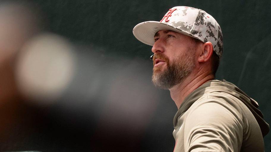 Rob Vaughn heaps praise on the unsung hero of Alabama baseball's World ...