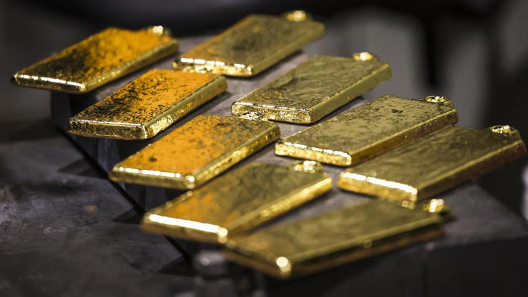 Gold and silver could snap longest losing streak in months as metals ...