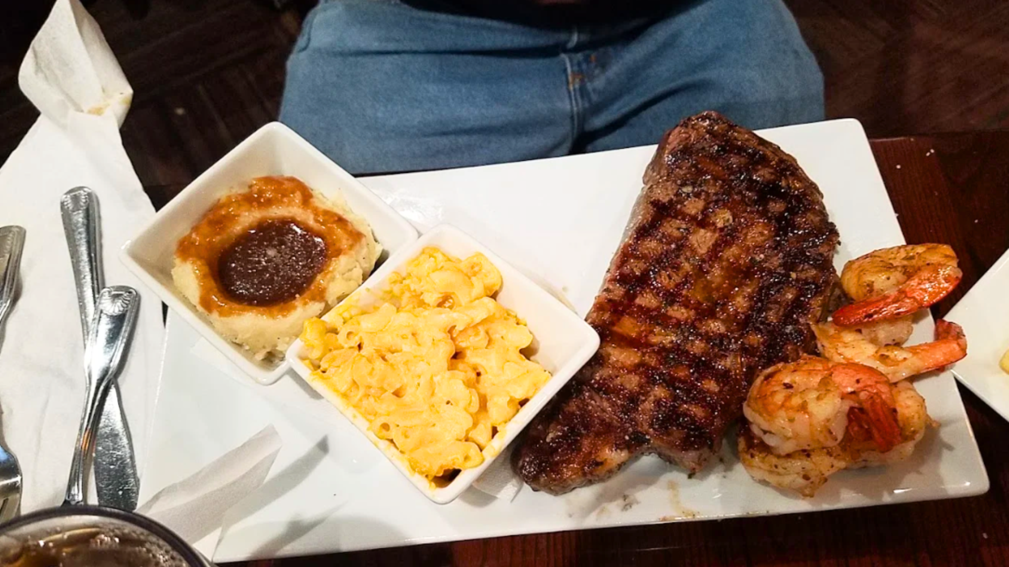 Classic American diners that are still serving massive portions in 2026