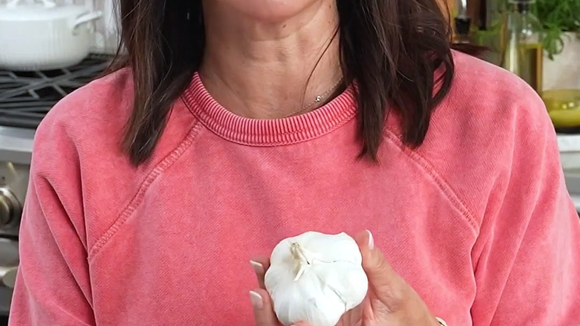 The lazy way to peel garlic