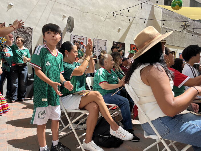 Soccer fans pack Consulate General of Mexico in San Diego for FIFA ...