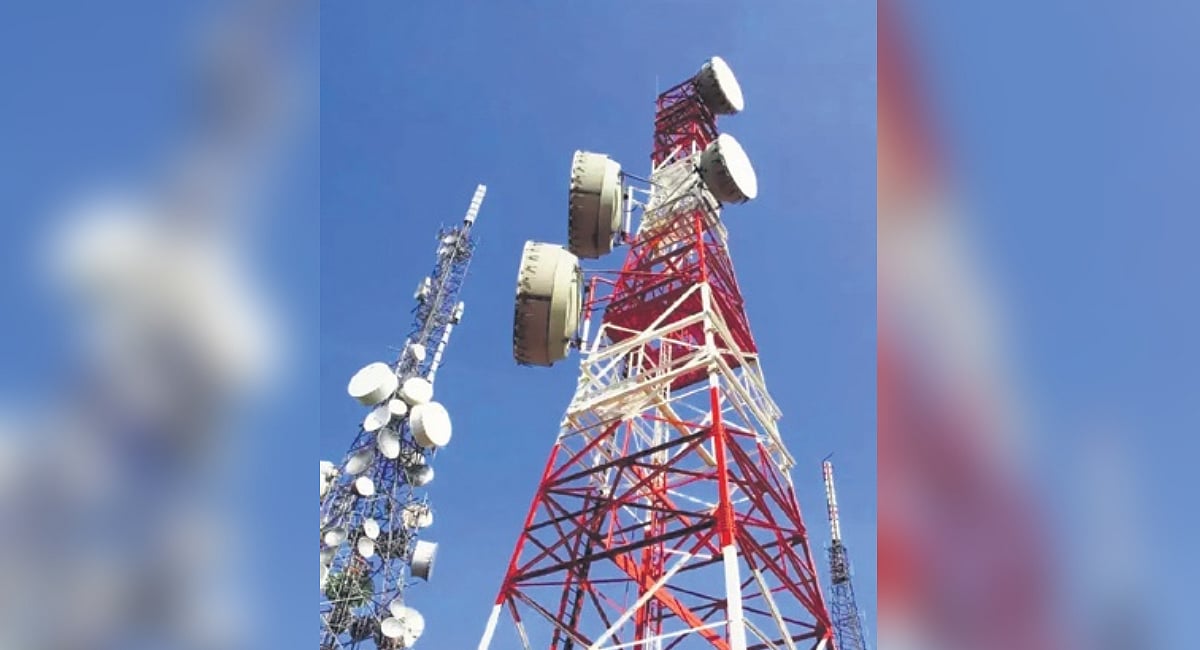 After railway bridge theft, 132-ft mobile tower goes missing in Bihar