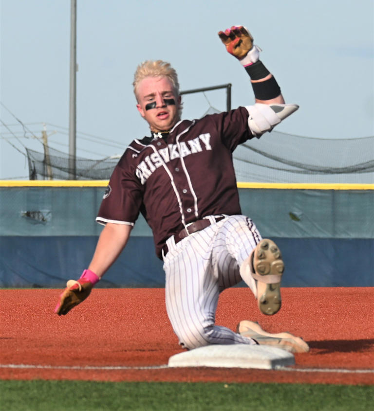 Live updates as Oriskany, Notre Dame play state baseball semifinals Friday