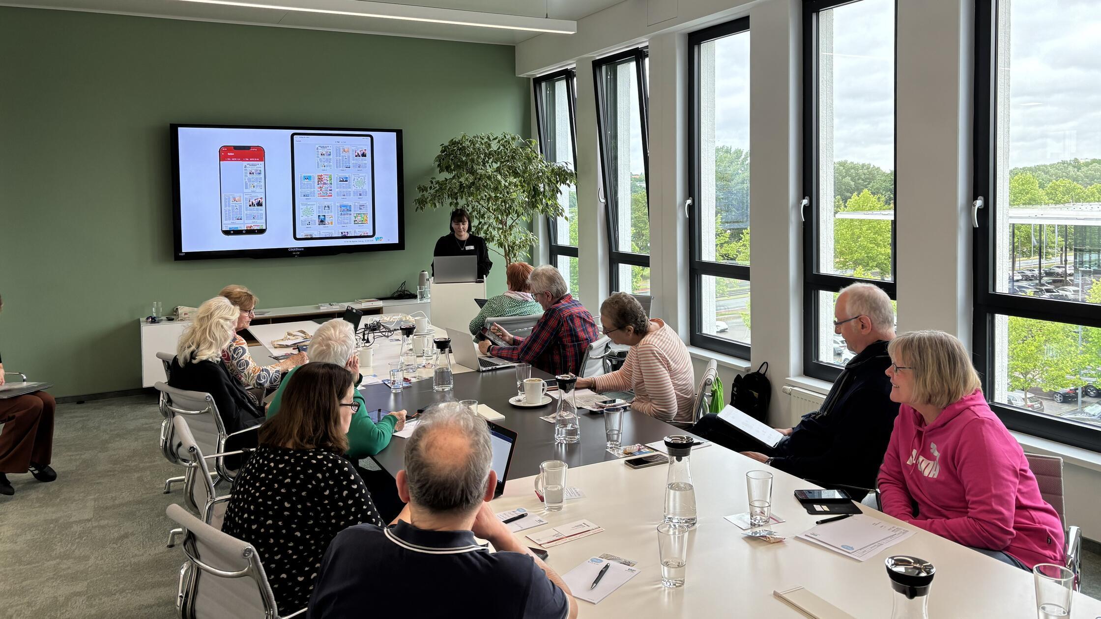 Hilfe rund ums E-Paper oder die App: Die erste Digital-Schulung für ...