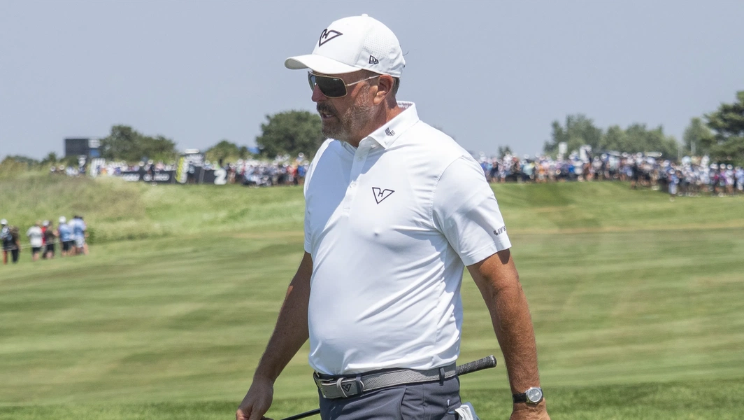 Phil Mickelson expelled from golf club after misconduct allegation