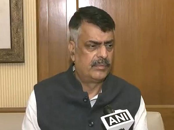 Nathwani row ends, fresh political storm erupts over horse-trading ...