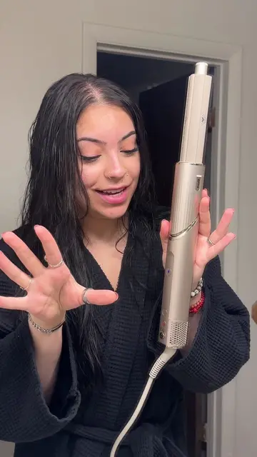 Testing the Shark FlexStyle on my flat hair blowout transformation