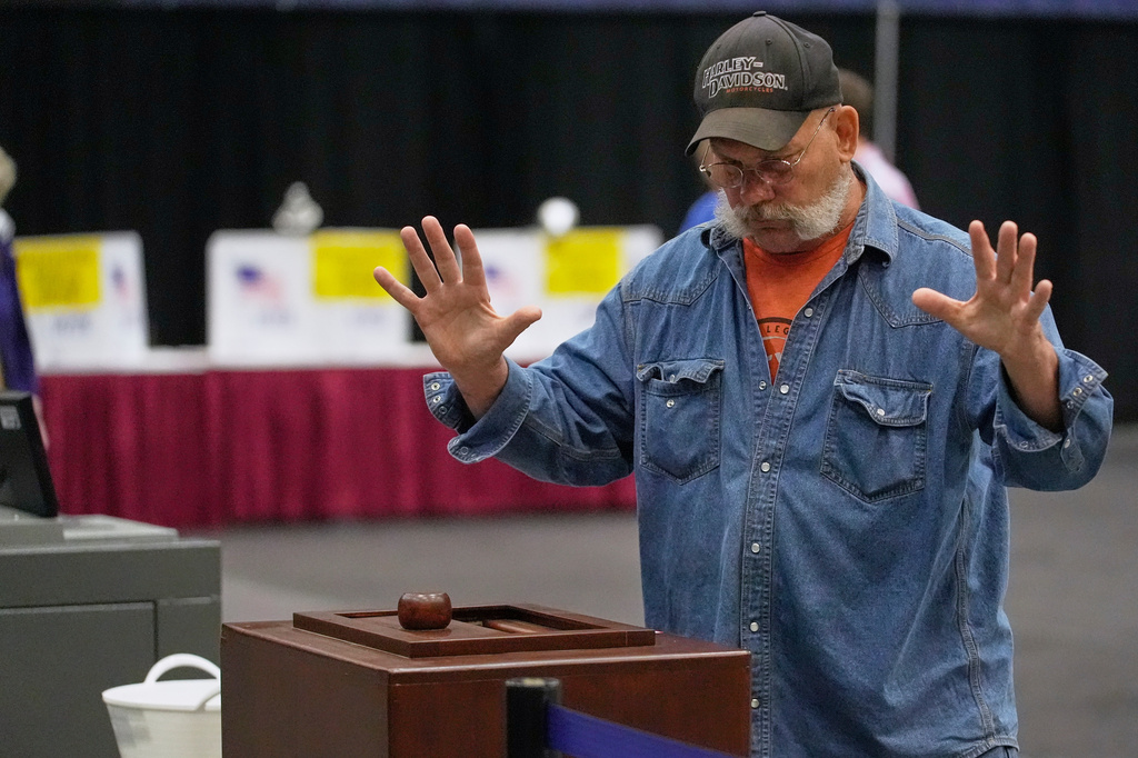 Maine counts ranked choice ballots to determine nominees for governor ...
