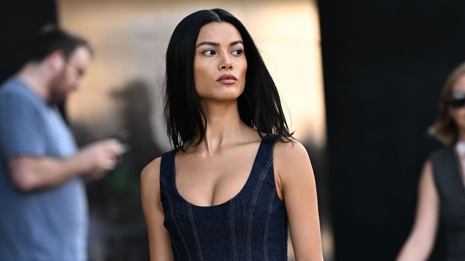 Adieu la veste en jean classique : voici l'alternative bien plus ...