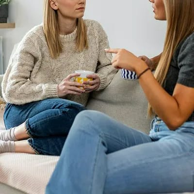 Expert reveals why 'trauma dumping' is bad for friendships: 'May not be ...