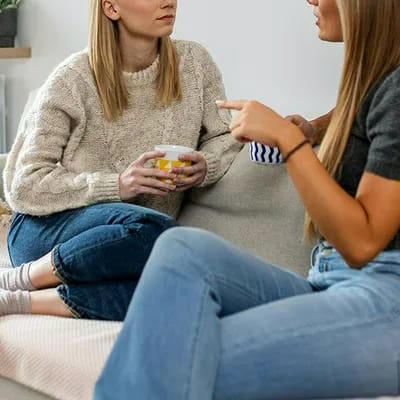 Expert reveals why 'trauma dumping' is bad for friendships: 'May not be ...