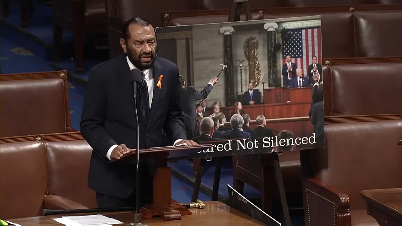 'A racist dog whistle': Al Green pulls back the curtain on Trump's ...