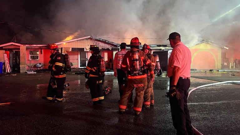 Fire tears through former Avon Park beachfront night club