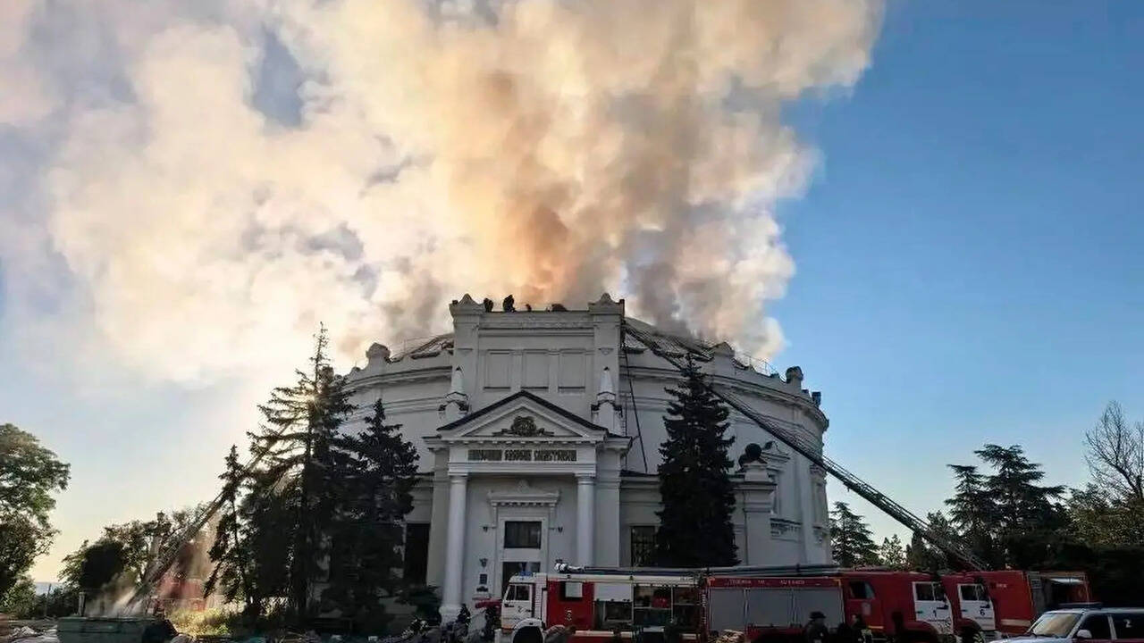 Ukraine's drone strikes cause severe fuel crisis in Crimea