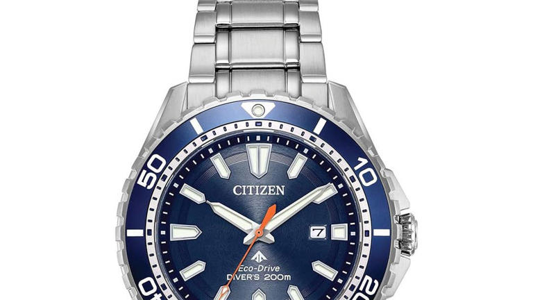 Amazon's $475 Citizen Eco-Drive luxury watch with 600+ feet of water ...