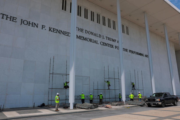 Trump’s name removed from Kennedy Center after judge’s ruling