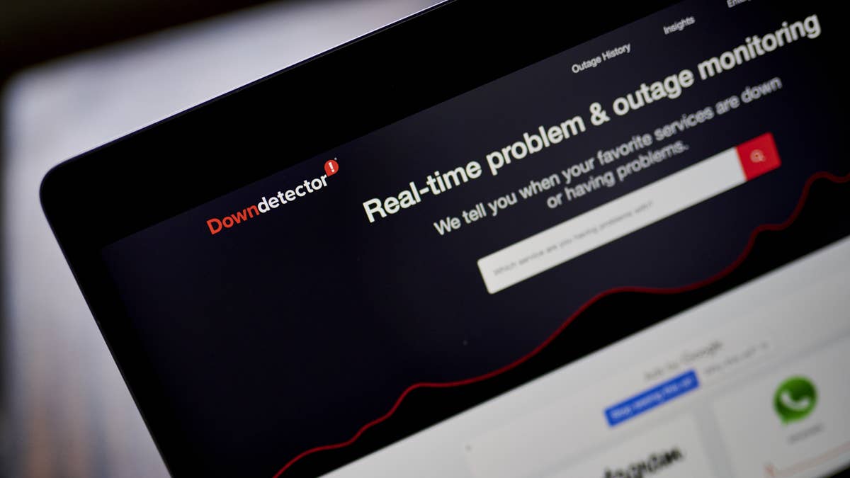 Down Detector faces outage while users report issues with Instagram and ...
